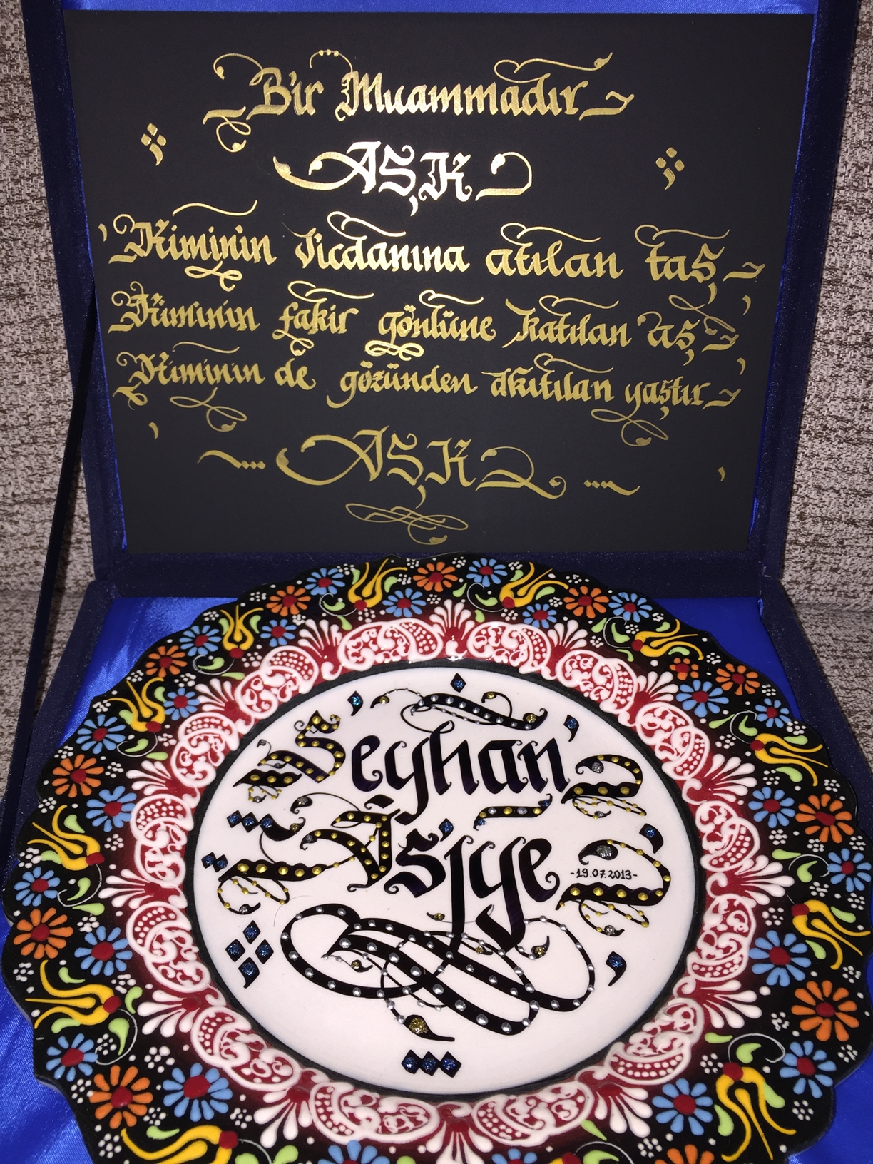 Çini Tabağa İsim Yazma-Hat Yazısı Kaligrafi | Yazıda Sanat